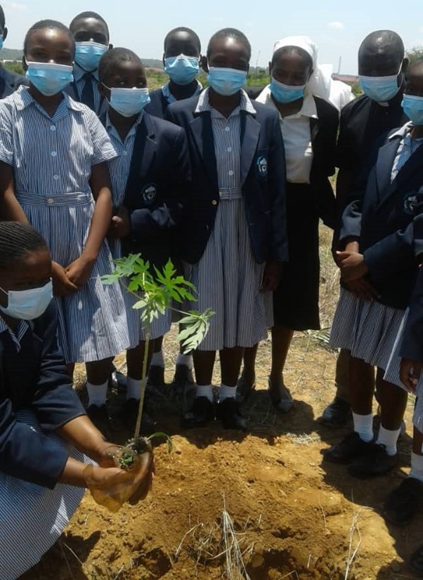 St Mary’s School donation helps fund water system at Mary Ward High ...